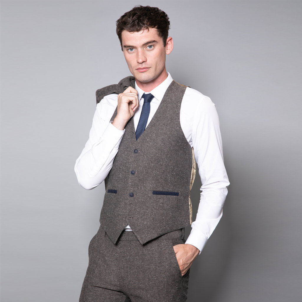 Finn Slim Fit Tan Men's Three Piece Suit – Nines Collection